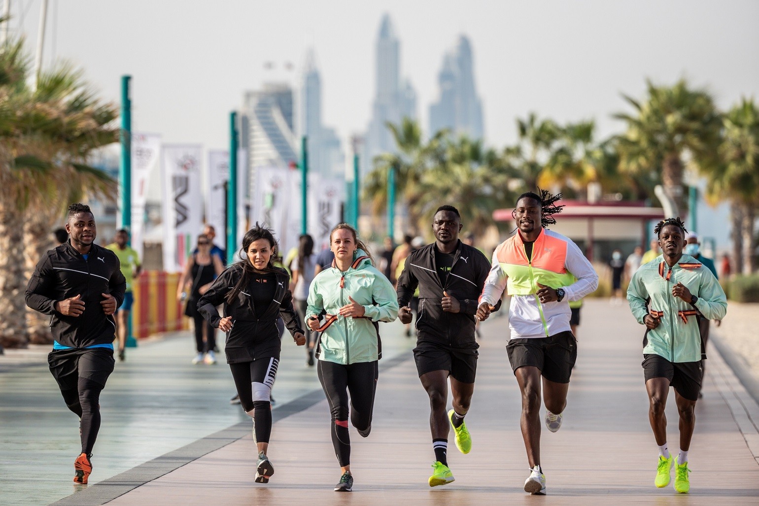 Dubai Run returns to Sheikh Zayed Road on November 26 - Lotus Container ...